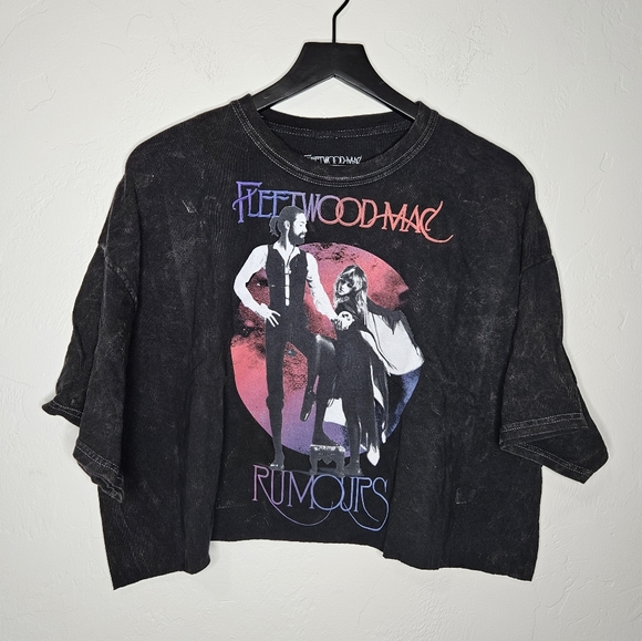 Fleetwood Mac | Tops | Fleetwood Mac Oversized Boxy Graphic Tee New ...